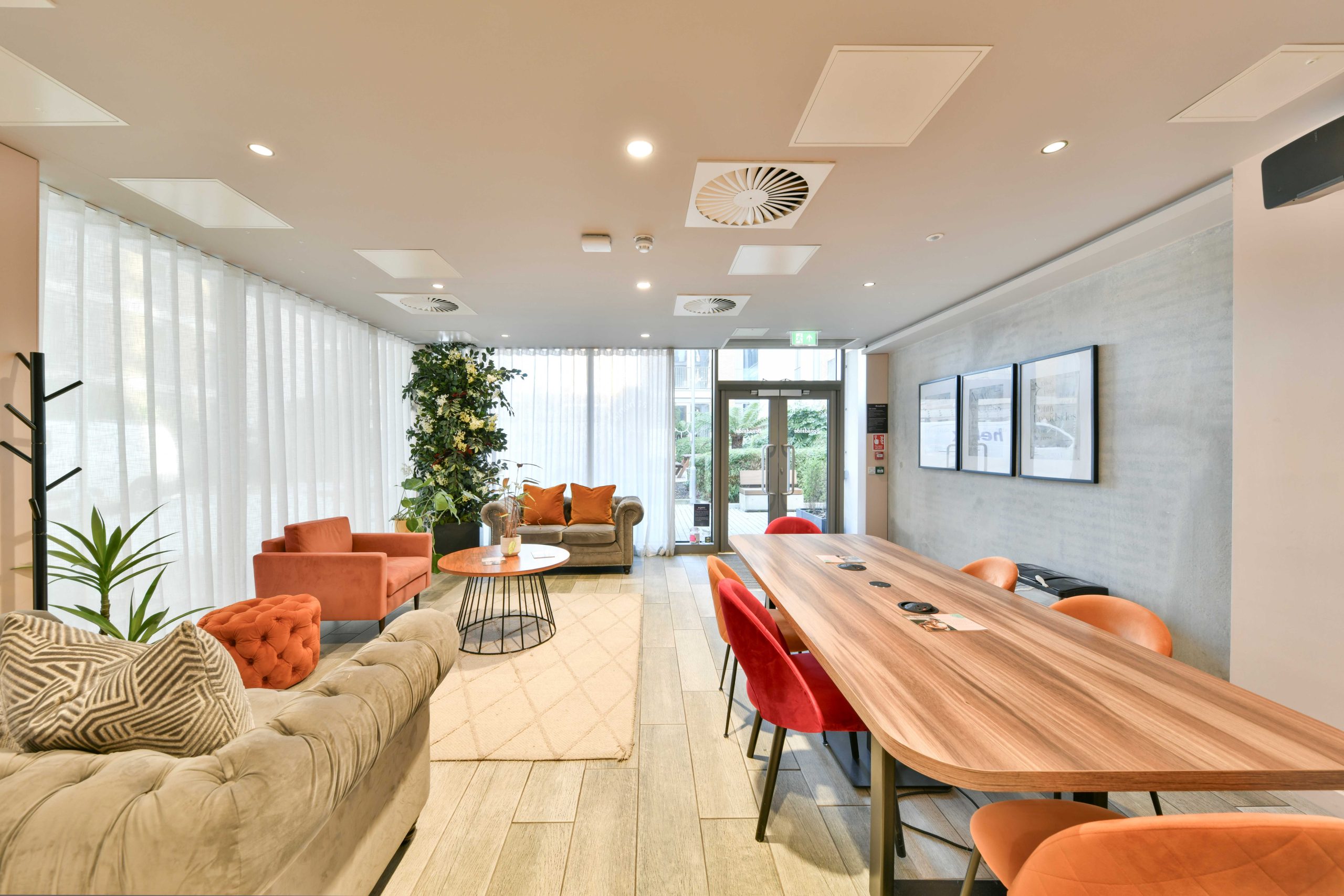 Broadside - Lloyds Living